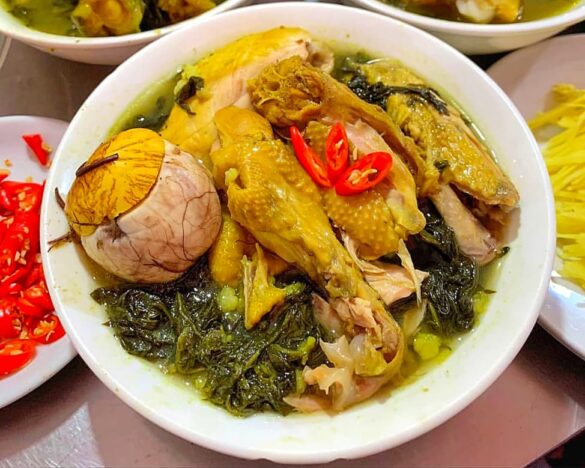 Có gì tại chợ Cát Bi? | Thiên đường ăn vặt nổi tiếng đất Cảng